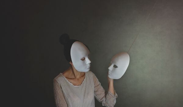 Acute Mania: Understanding Bipolar Disorder - Israel Pharm